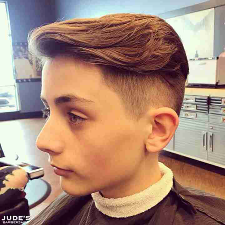 Mens Quiff Haircuts | Best Quiff Haircut | Textured & Low Fade Quiff Haircu