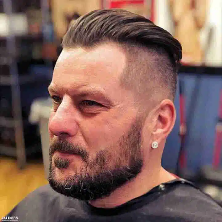 pompadour without beard